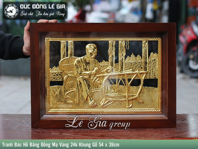 Các mẫu tranh Bác Hồ đẹp và sang trọng - Tranh đồng Bác Hồ thủ công cao cấp